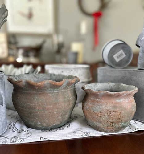 Terracotta Pie Crust Pots | Holly House Flowers