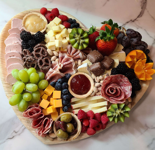 Heart platter | Bountiful Cravings