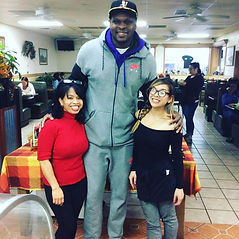 About Us | Sarom's Southern Kitchen