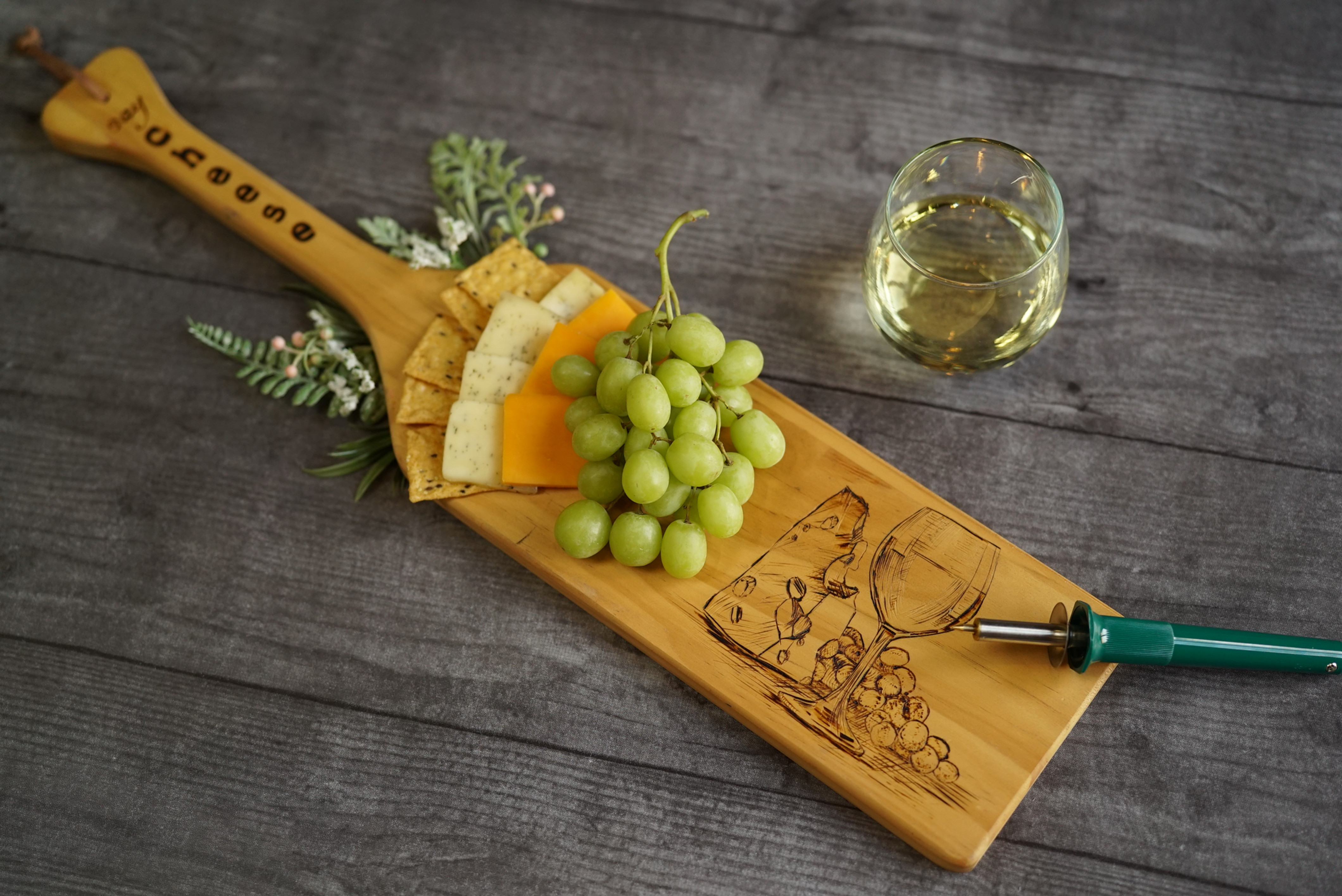 Wood Burn Charcuterie Board | Tipsy Paint