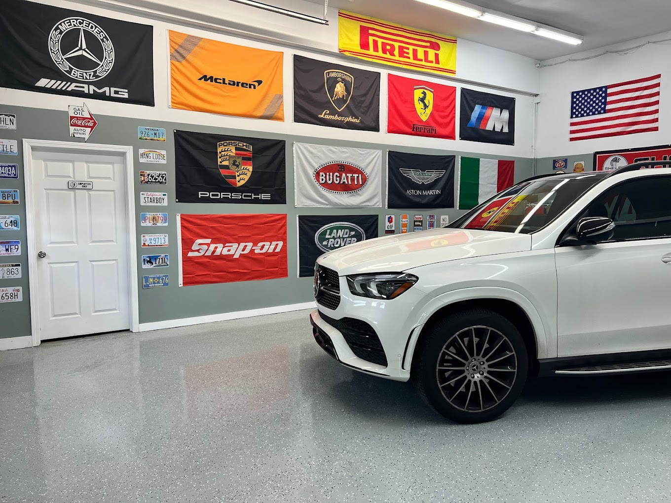 ABOUT / CONTACT | Valley Auto Sales