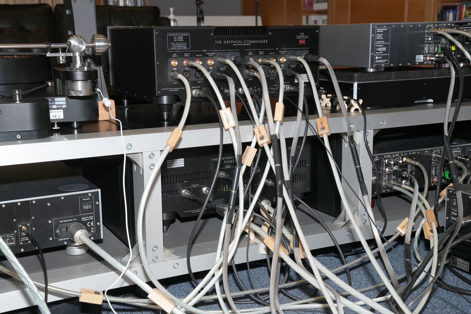 高級身價 超級表現Gryphon Commander前級+Apex後級