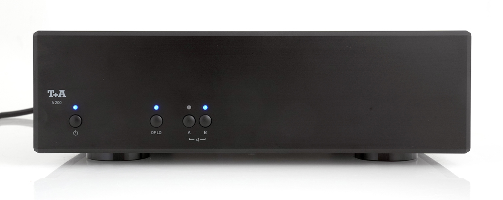 T+A DAC200解碼前級 + A200身歷聲後級三份二機身與售價十足十旗艦表現