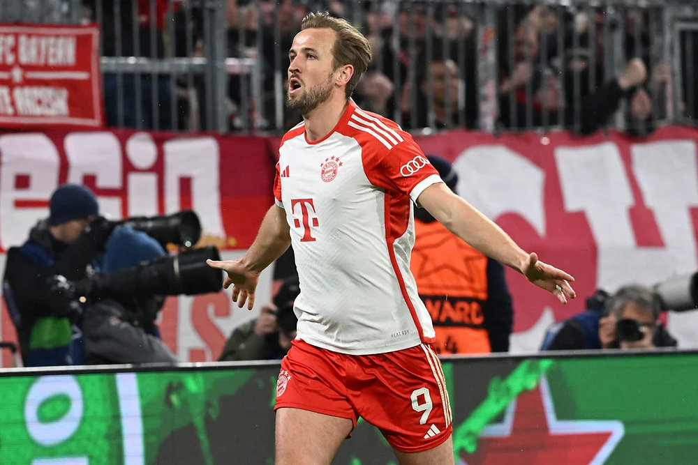 Harry Kane sets his sight on breaking Robert Lewandowski's astonishing ...