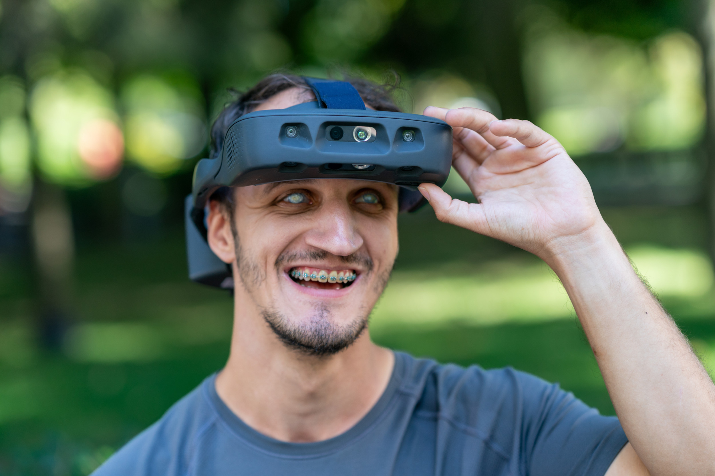 Over 1,500 preorders for .lumen glasses in just 10 days