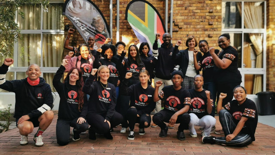 YOUNG ACTIVISTS LEADING THE CHANGE OF TODAY & TOMORROW
