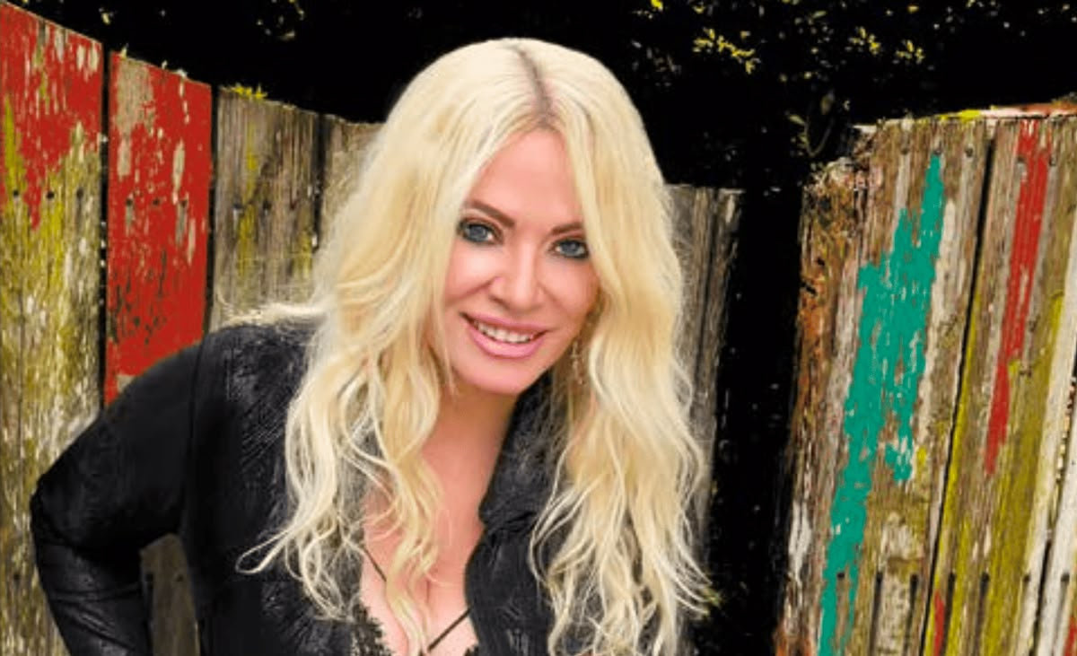 Jaime Kyle | Fireworks Magazine