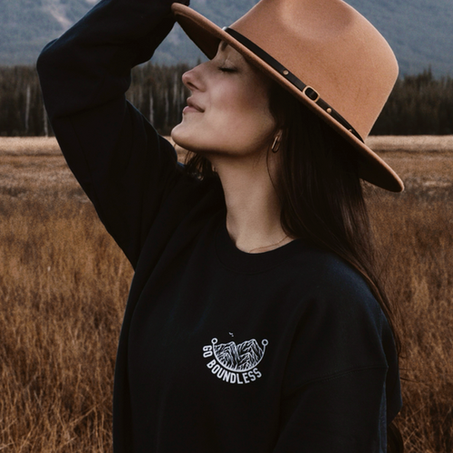 FREEDOM CREWNECK #2 | GO BOUNDLESS APPAREL