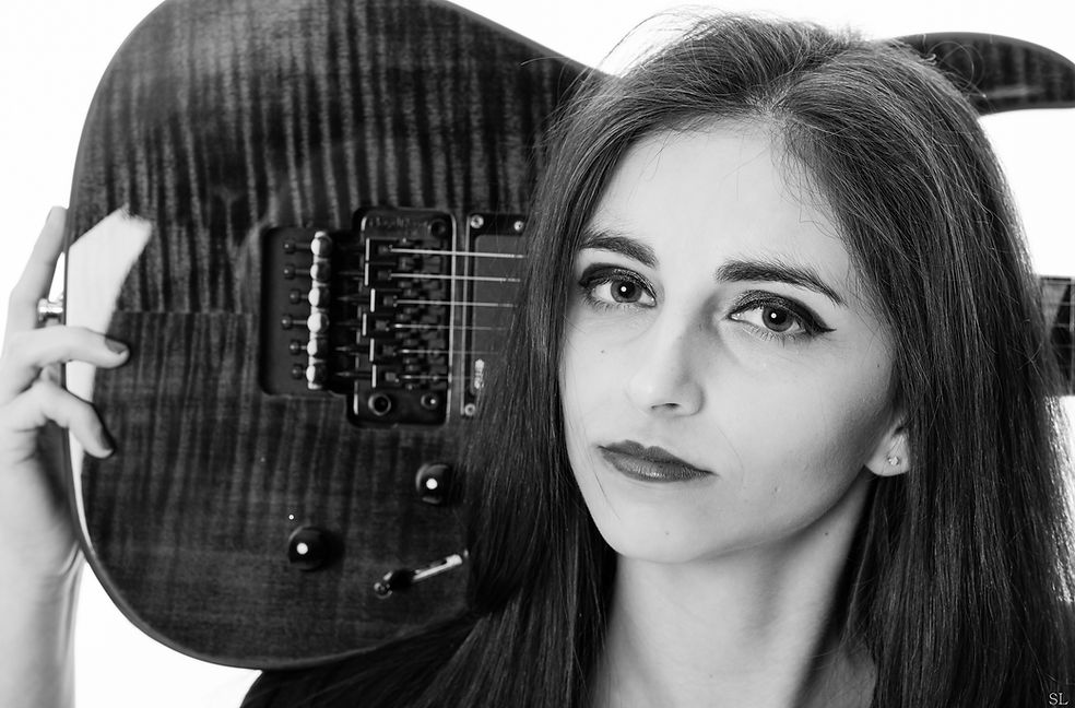 HOME | Guitarist