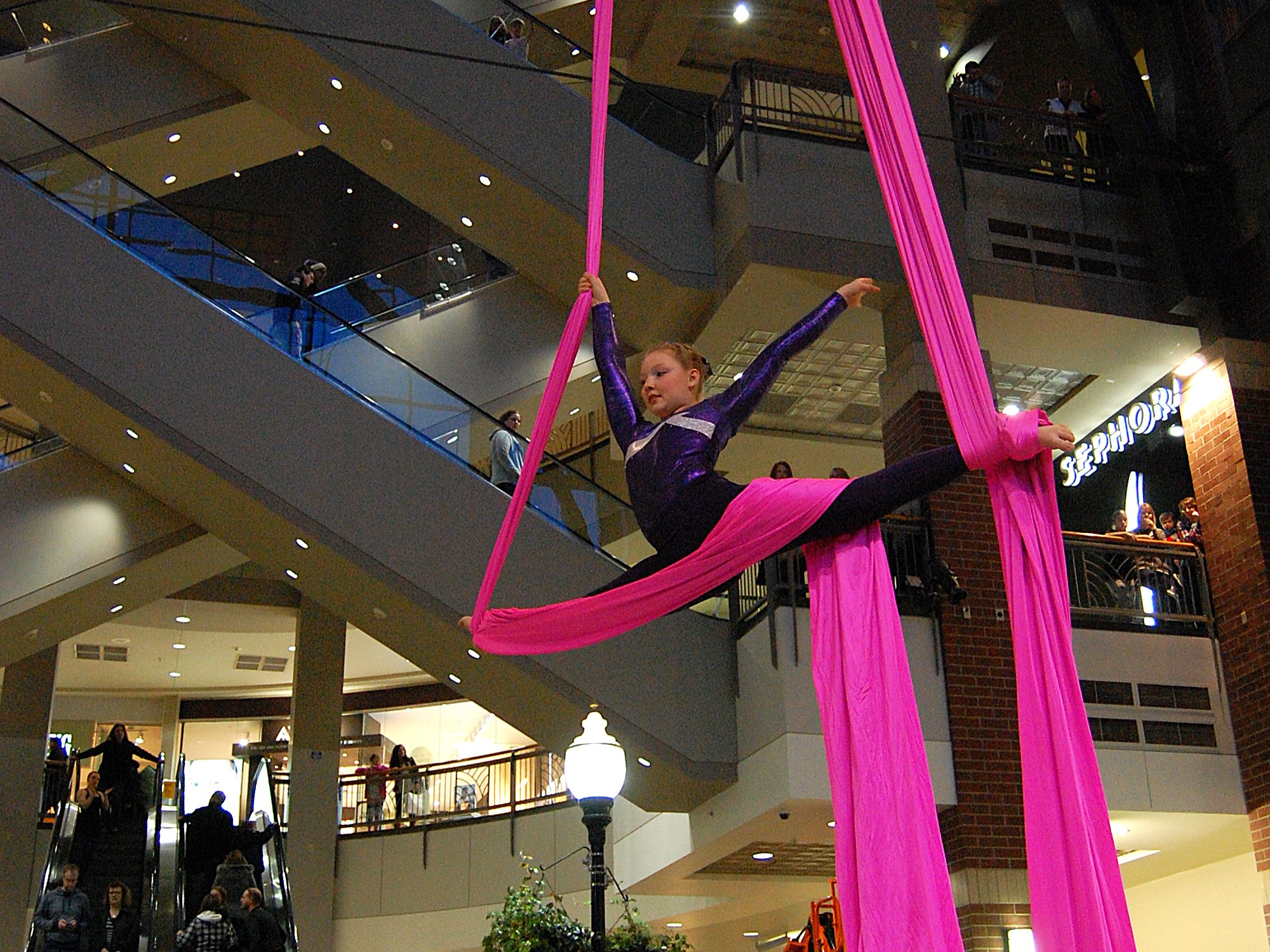 Spokane Aerial Summer Shows River Park Square