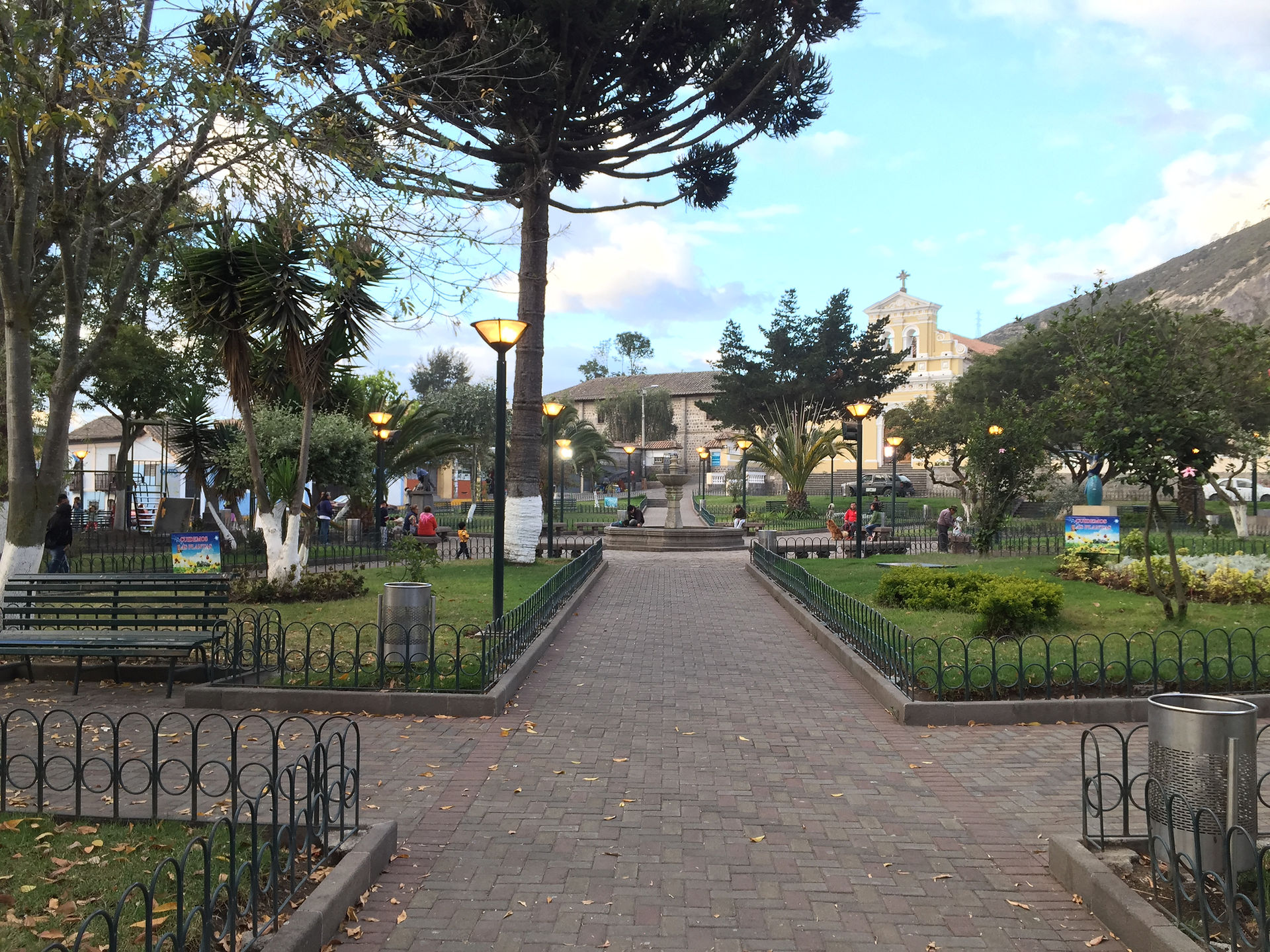 PARQUES Y RESERVAS | pomasqui