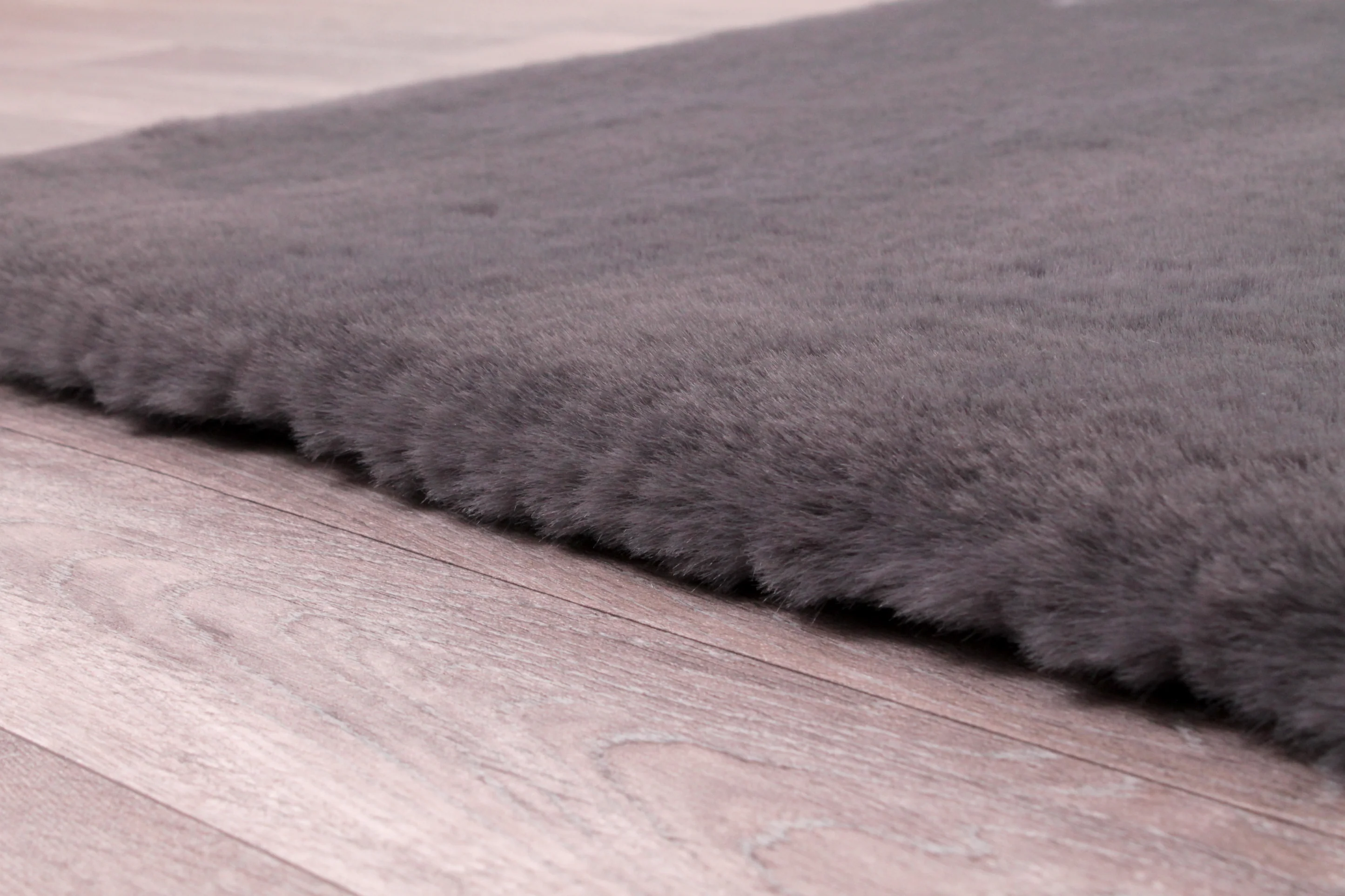 Luxe Faux Fur Rug | Winteriors