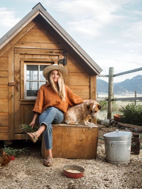 22 Beautiful Eye Catching Chicken Coop Ideas