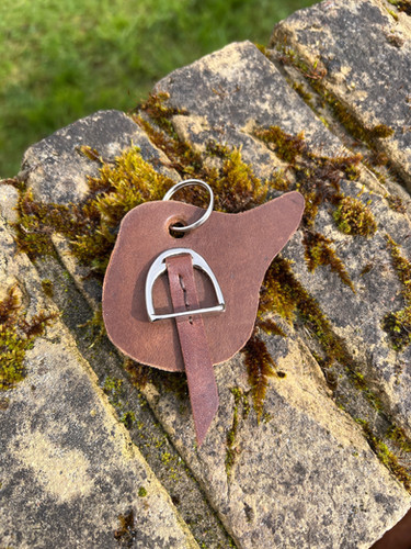 Silver Gp saddle keyring | Bradley Leatherwork