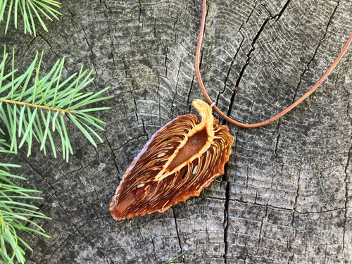Pendant Feather Necklace | Grains Of The Earth