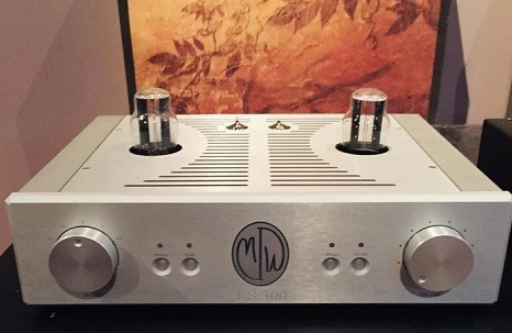 ModWright LS300 Balanced Tube Preamplifier | EliteAudioUK
