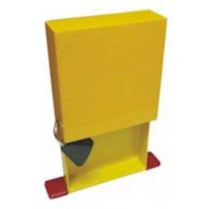 Pyramid Locking Plate for Winter Storage Wheels | caravan-megastore