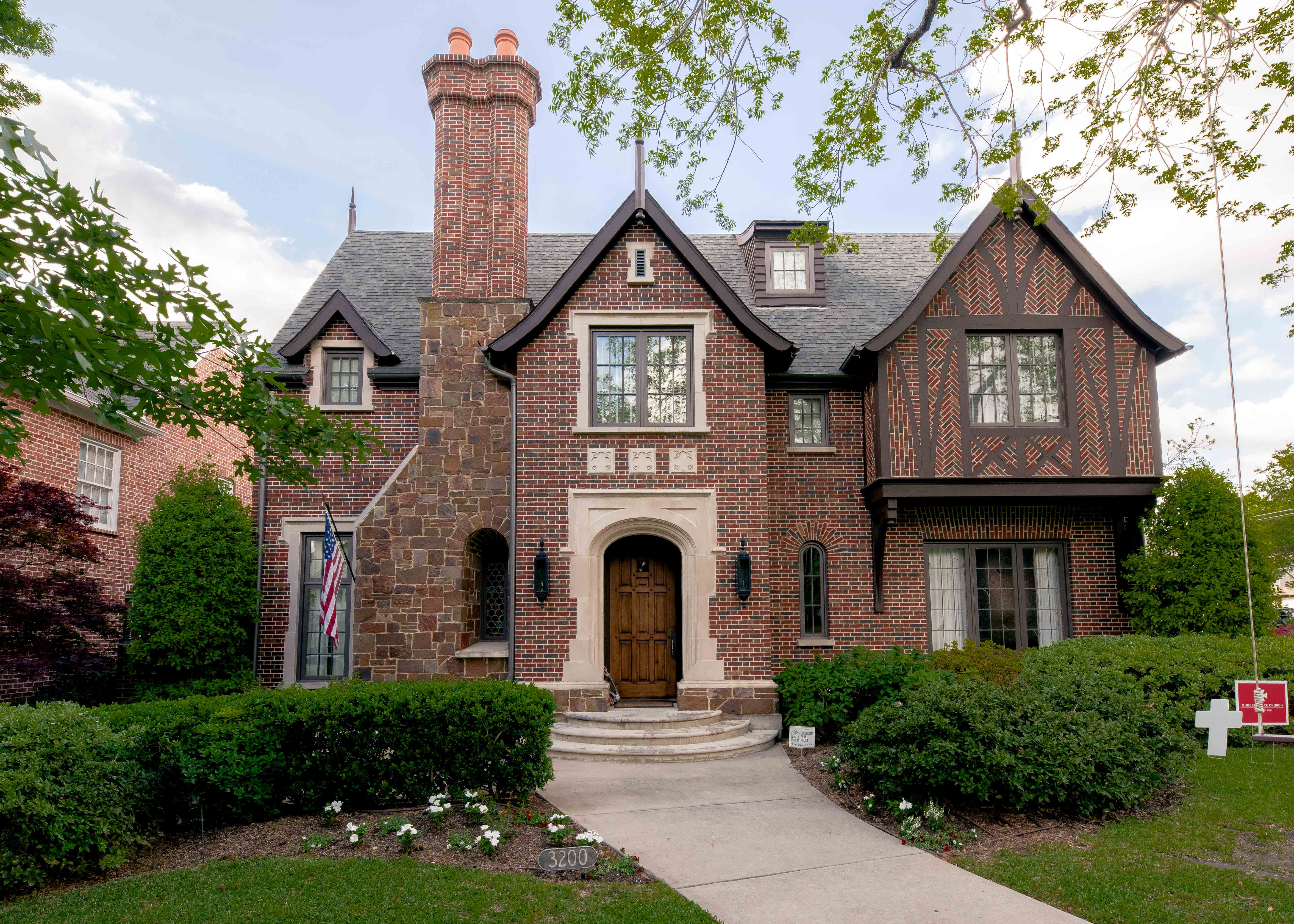 HOME | markcliftonhomes