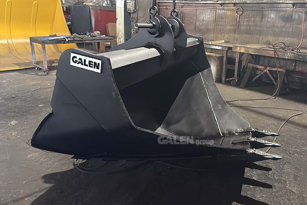 Case CX165 Trapezoid Bucket | Galen Buckets