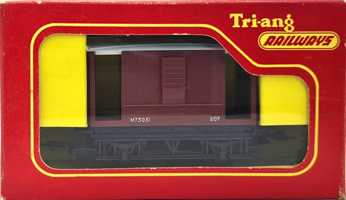 Tri-ang Railways R16 ER 20 Ton Brake Van M73031 in BR Brown Livery ...
