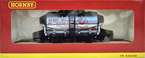 Hornby R6165 14 Ton Tank Wagon 116 in Berry Wiggins & Co Ltd, London ...