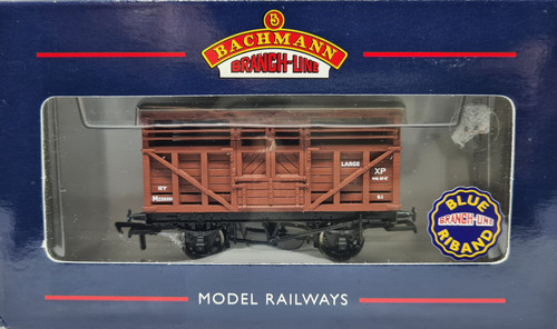 Bachmann 37-704 10 Ton Cattle Wagon M239381 in BR Bauxite Livery | MGR ...