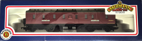Bachmann 34-350 Stanier 50ft Parcels Van Coach M31261M in BR Maroon ...
