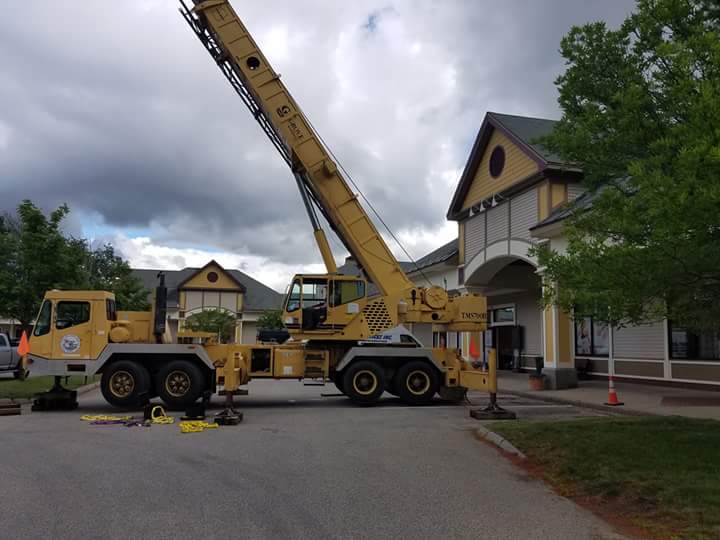 Rotten Rock Crane Service - Jackson / North Conway, NH