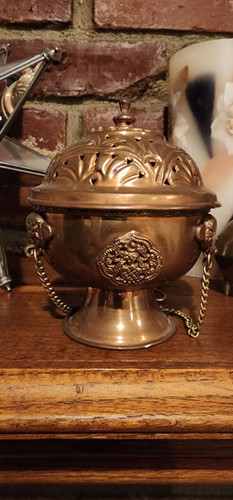 Ornate tin incense holder | LulubellesCollective