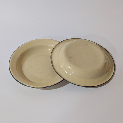 Enamel Plates - Set of 2 | Isse and Lo