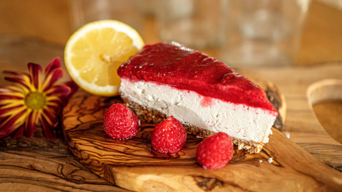 Classic Raspberry - slice | Vegan Raw Sprouts