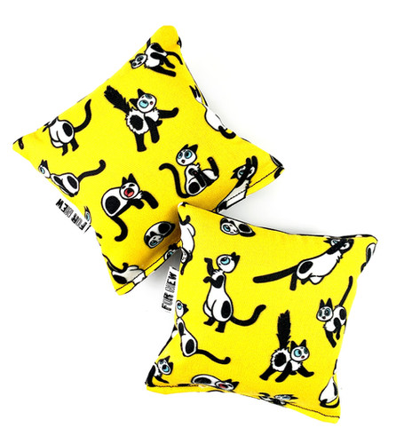 Frankie Cat Yellow Nip Square Catnip Kapok | For Mew