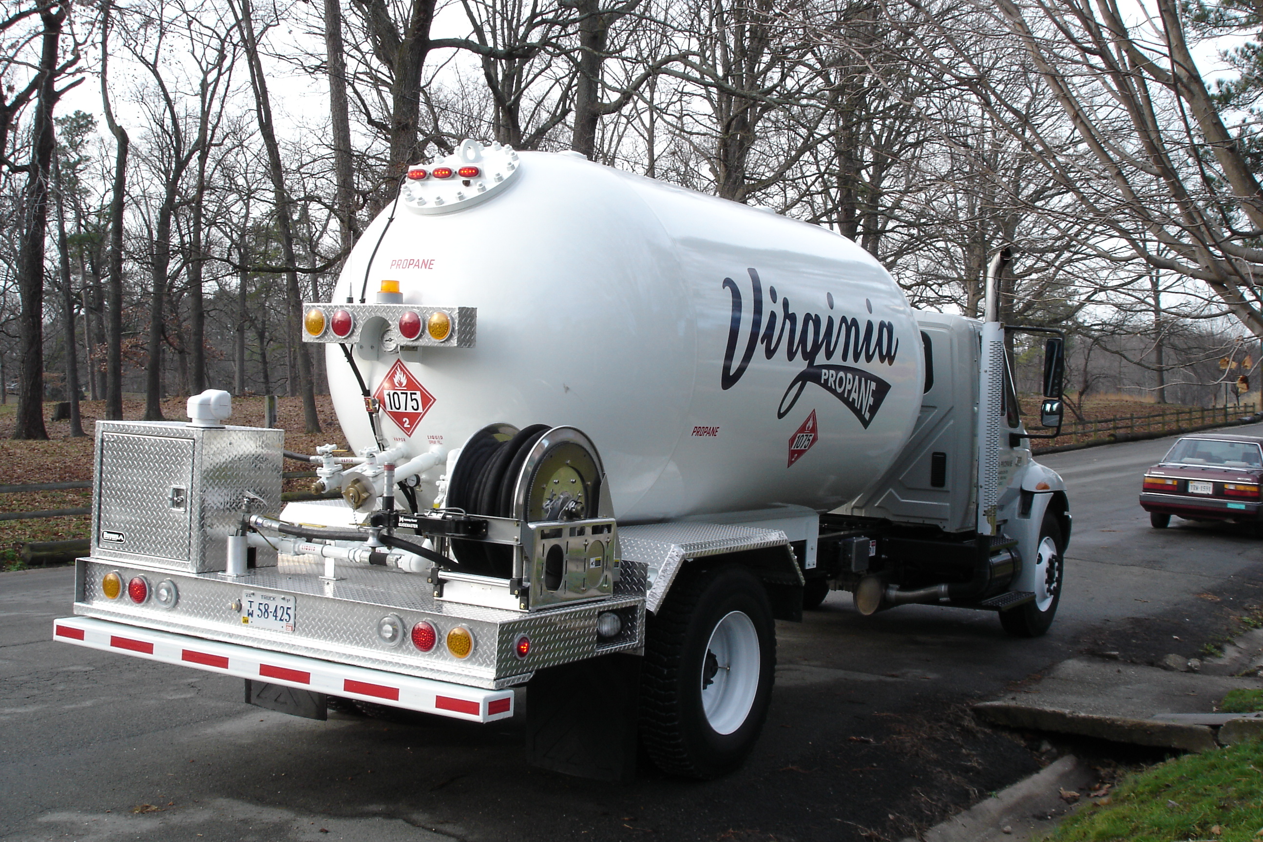 Distributors & Suppliers | tankstruckstrailers