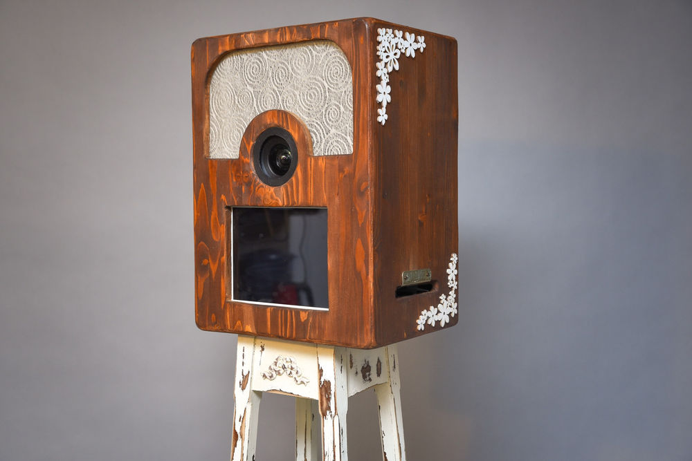 Sirmione, Lake Garda luxury retro style Photo Box. Shoot , Print, Share ...