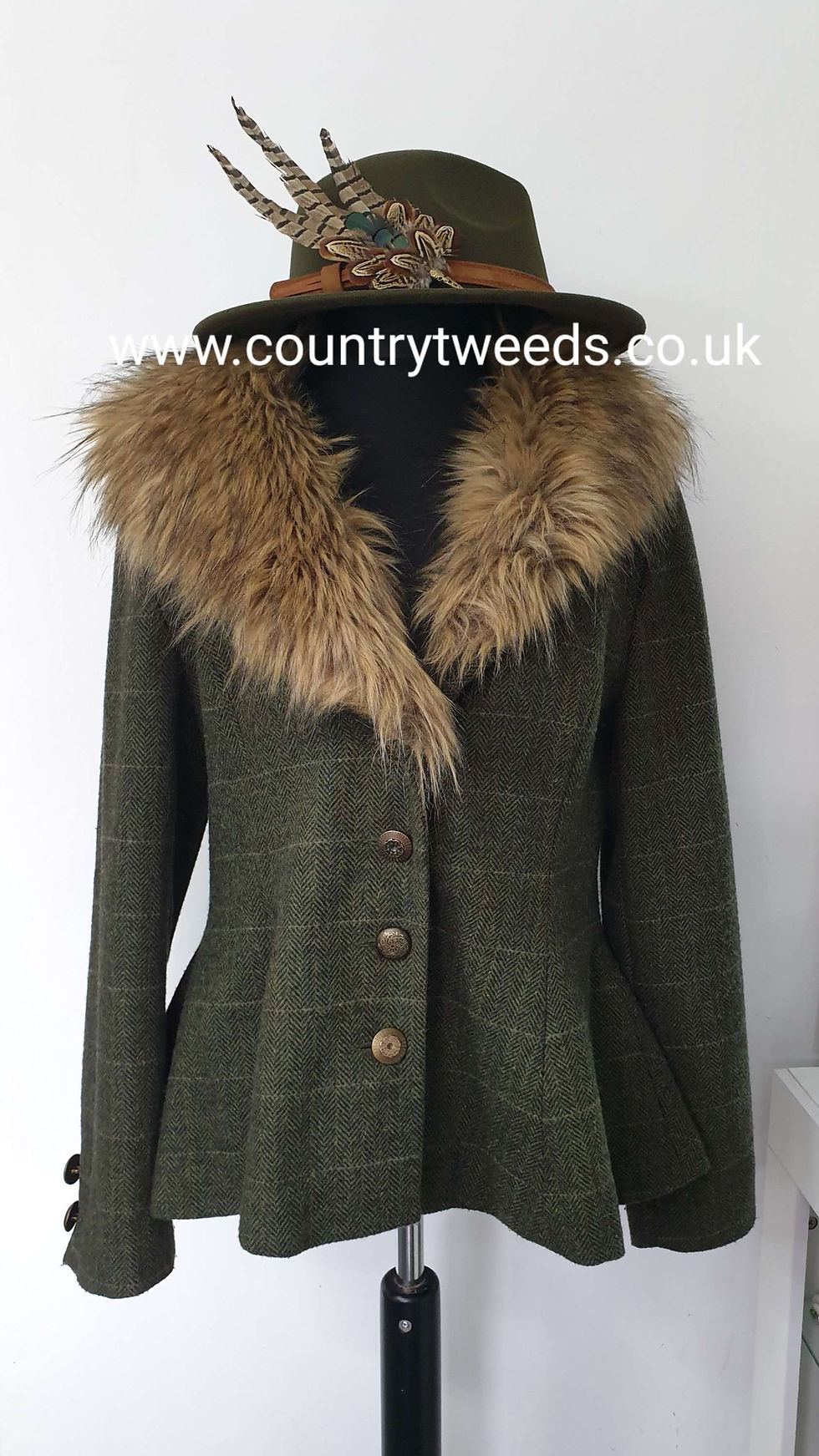 Ladies Coats | Country Tweeds | England