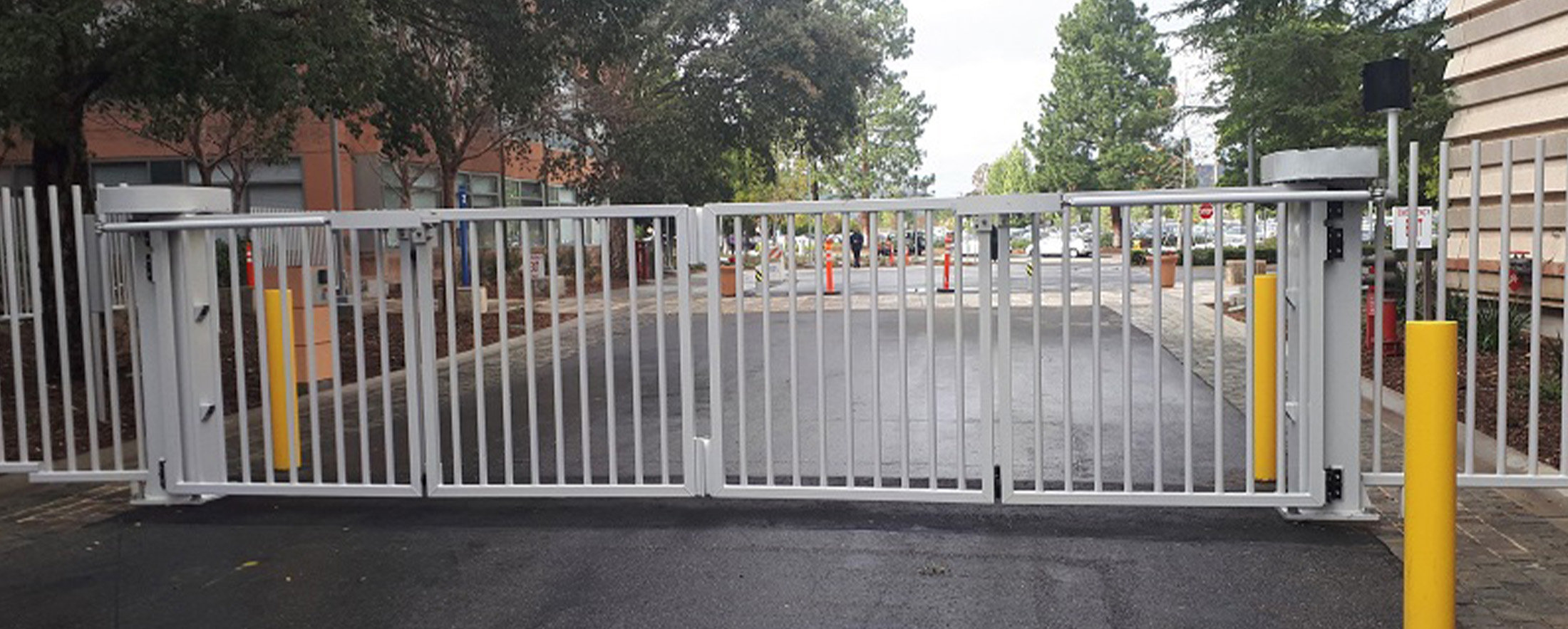 Sloan Electric Bi-Folding Gate | Sloan Security Group