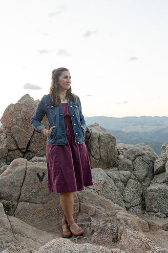 ABOUT | Julia Hogan Lcsw