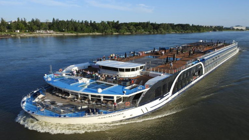 AMA MAGNA - DANUBE LUXURY GOLF CRUISE | VoyagerPH
