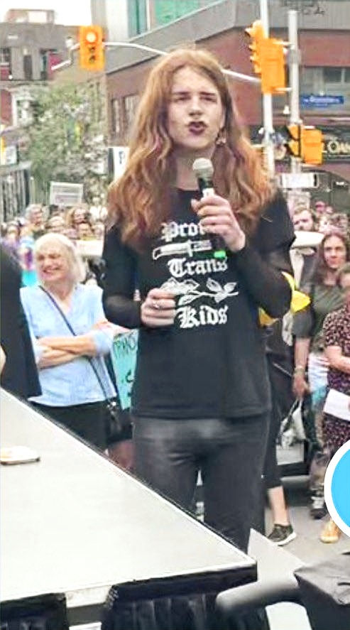 Platforming Dissociation: Medical Influencers and Trans Inc.