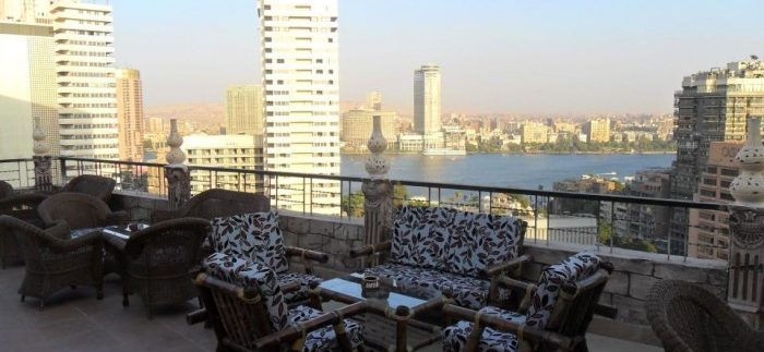 9 Best Rooftop Bars in Cairo