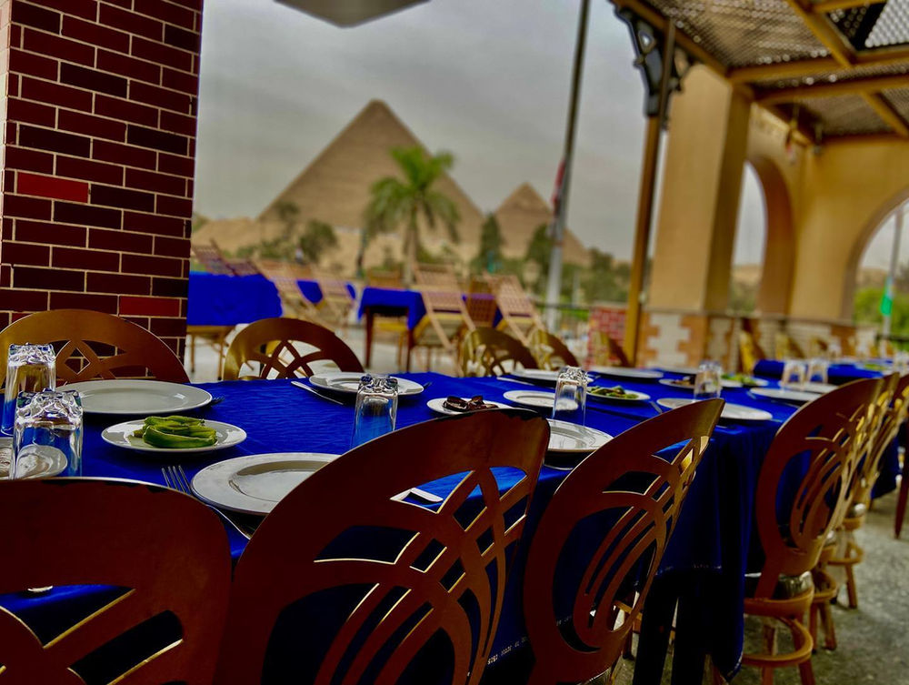 7 Best Restaurants with Pyramid Views in Giza