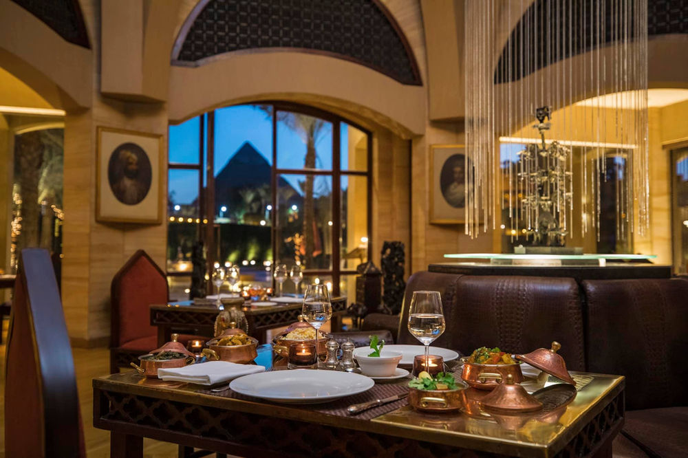 7 Best Restaurants with Pyramid Views in Giza