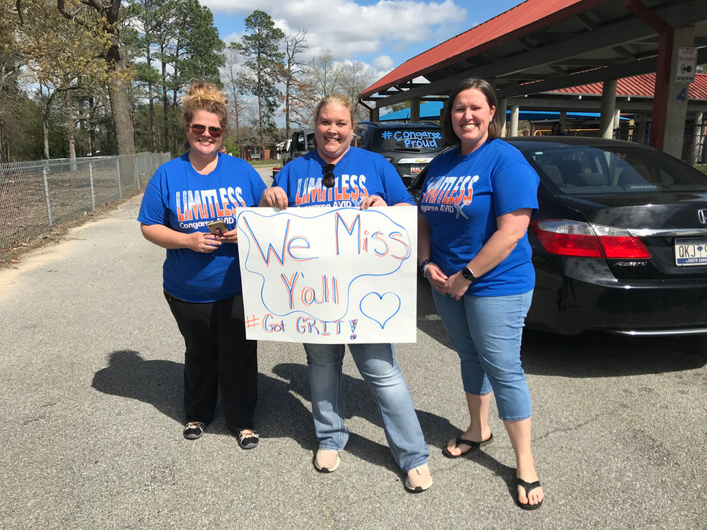 Congaree Elementary teacher do "Wednesday Wave" for the first time
