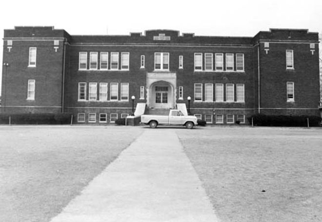 Marker to honor 100-years of the Batesburg-Leesville School System to ...