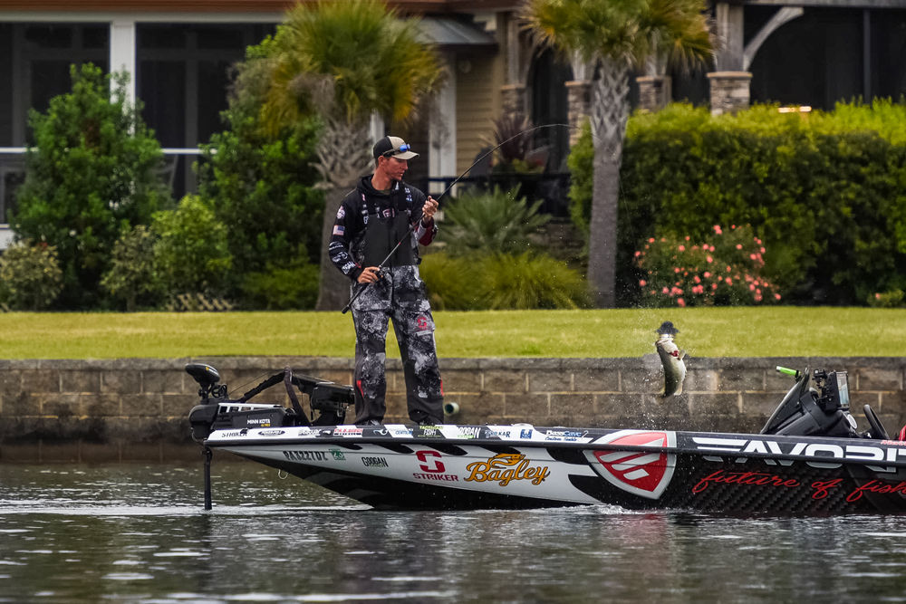 Matt Becker of PA. leading after Day 3 of Major League Fishing Event on ...