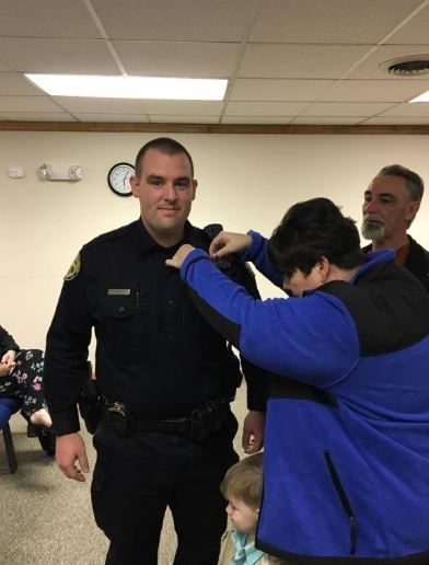 Springdale Police Department swears in new officer, promotes ...
