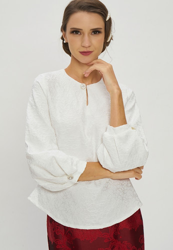 Jacquard Embossed White Top Raya Baju | loveaisyah.com