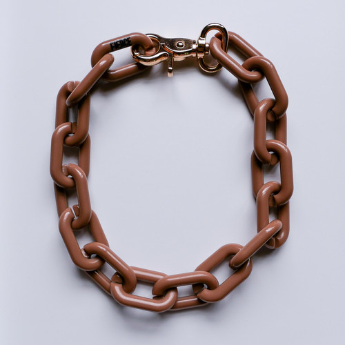 FIERCE CHAIN: NO MILK IN MY COFFEE | FIERCE STUDIO