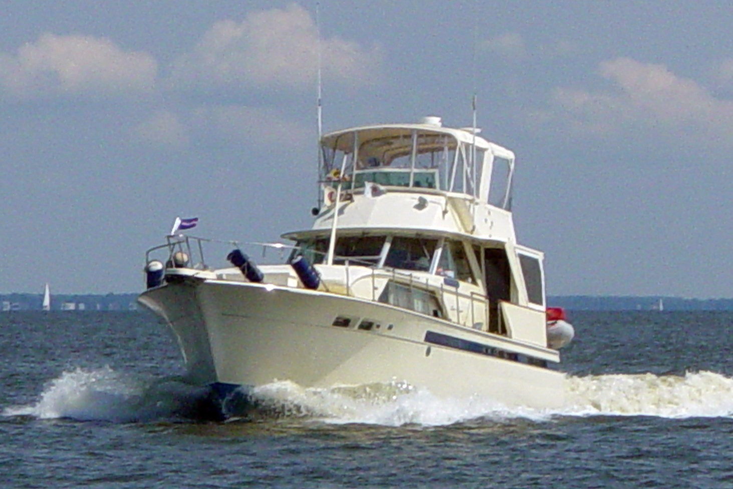 6c611677-4054-4c8a-8c28-5aa87a981468