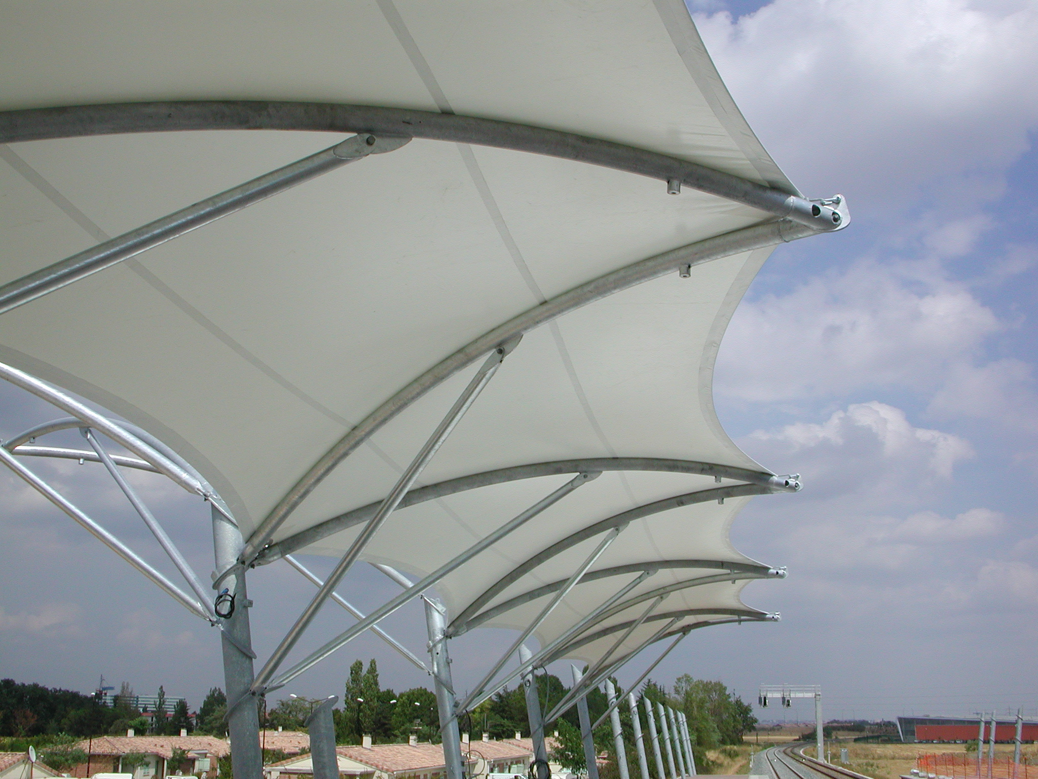 Architecture textile et structure métallo-textile / Fabricant socotex